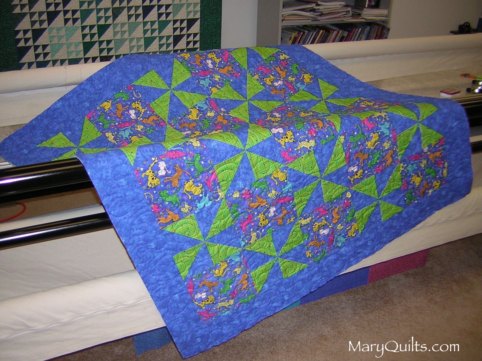 Pinwheels – MaryQuilts.com