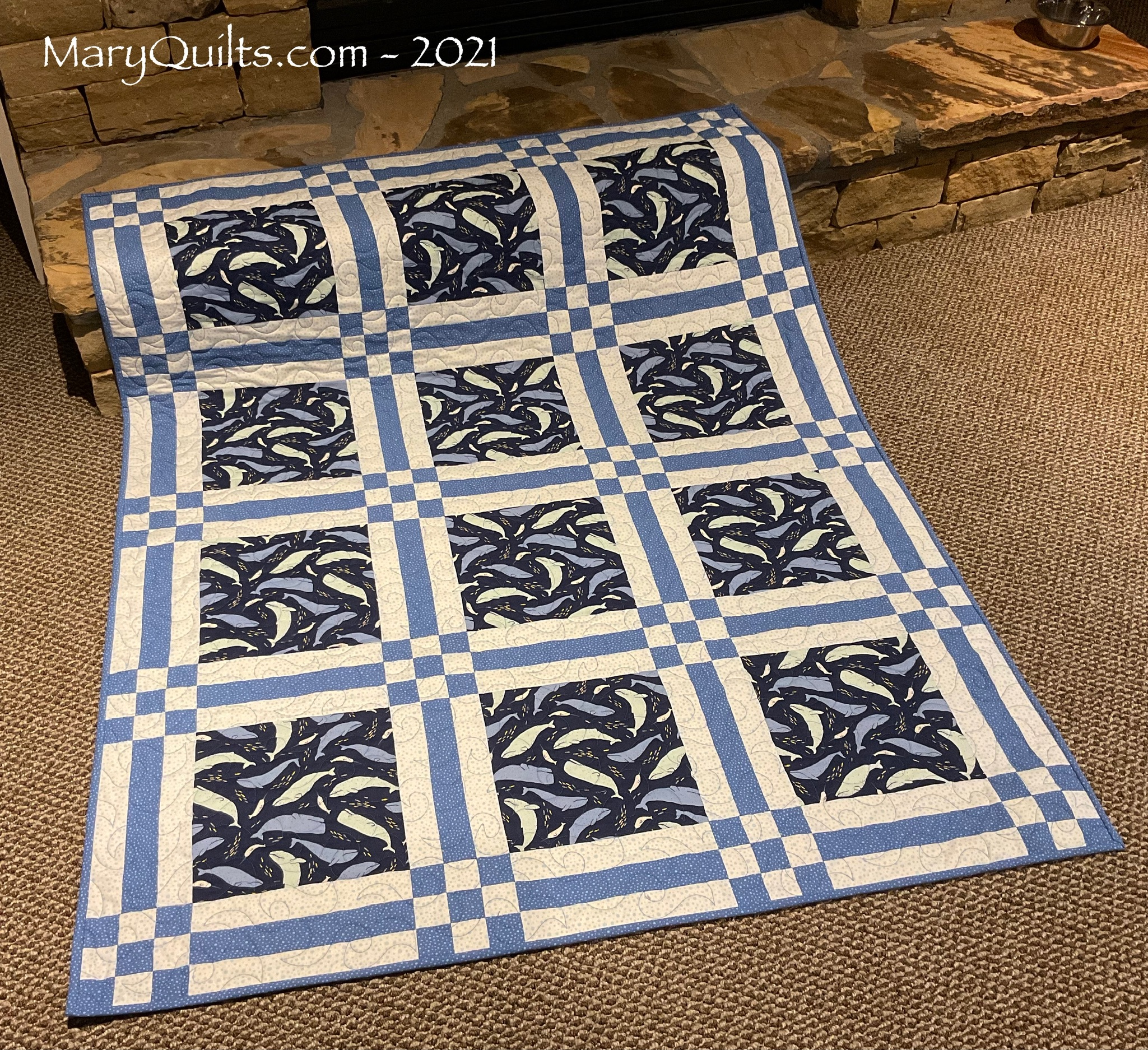 Sashed Whales – MaryQuilts.com